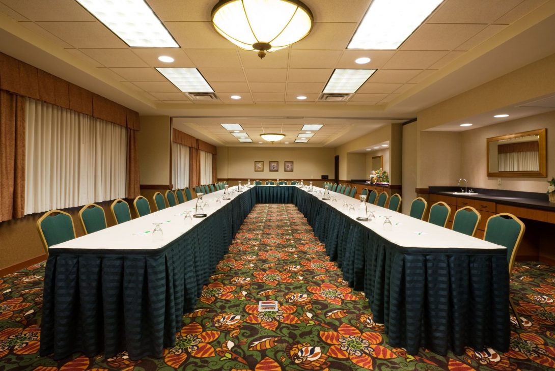Organizing Corporate Party: Steps and Tips