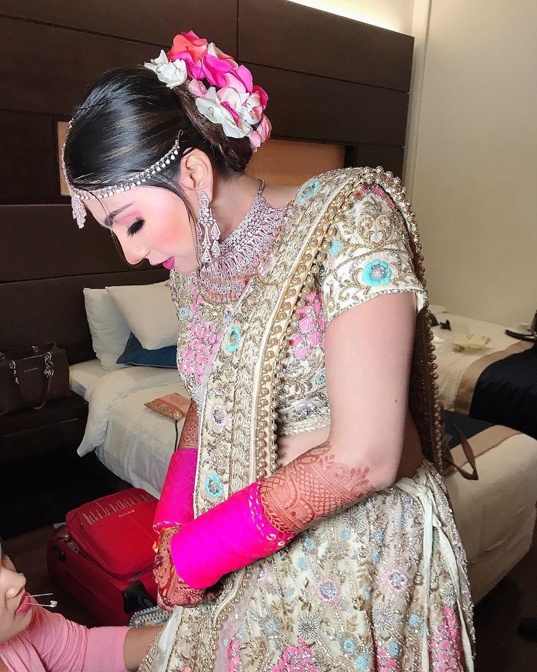 16 Trending Chooda Cover Designs for your Wedding