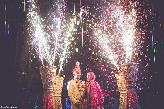 Flower Jaimala Stage Ideas: Trendy Wedding Decor Themes