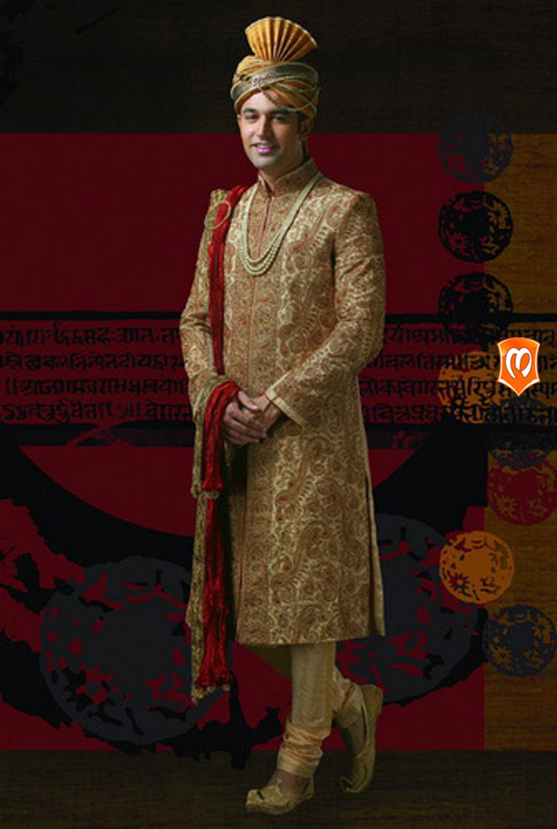 Latest Manyavar Groom Sherwani in the Trend!