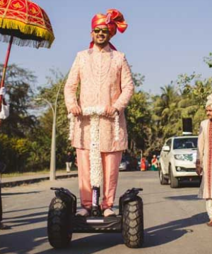 15 Awesome Unique Groom Entry Ideas for a Quirky Wedding Entry