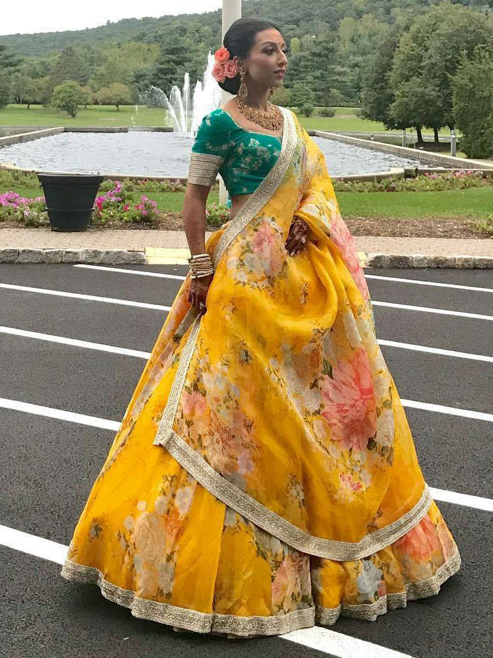 20 Yellow Bridal Lehengas Idea for your Different Wedding Look in 2021