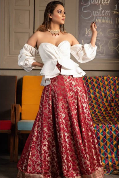 10 Websites and Places to have Rented Bridal Lehenga for your Wedding