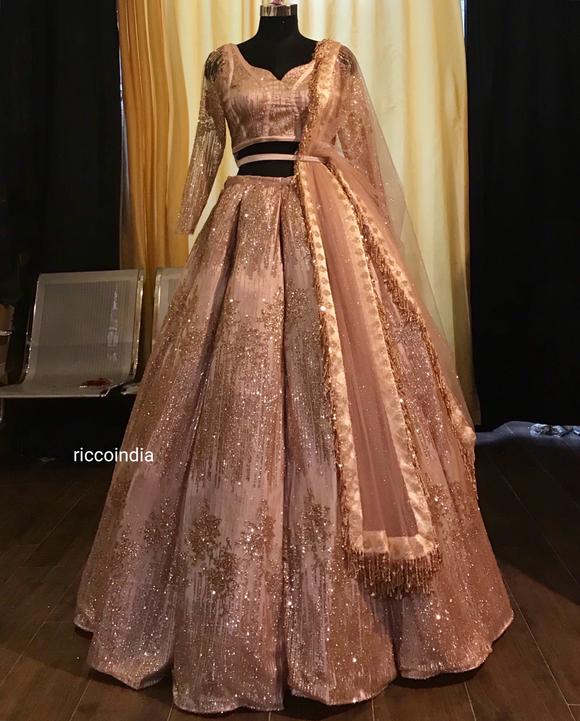 28 Eye Catching Golden Bridal Lehenga Designs Ideas for this Wedding