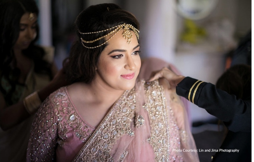 10 Most Gorgeous Maang Tikka Hairstyles That We Spotted on Real Brides
