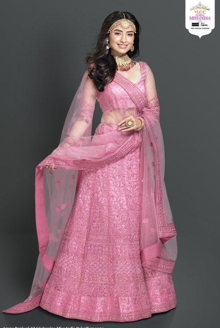 20 Latest Manyavar Mohey Bridal Lehenga Collection for 2021 Brides