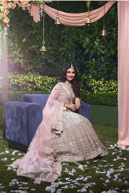 20 Latest Manyavar Mohey Bridal Lehenga Collection for 2021 Brides