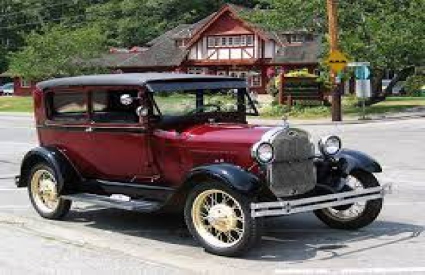 15 Vintage Car Wedding Entry To Make A Grand Entrance