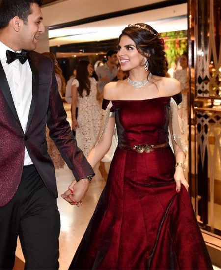 20 Fabulous Engagement Dress Ideas for a Grand Soiree
