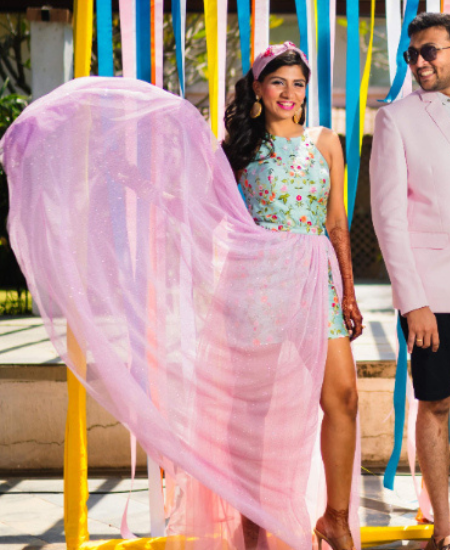 13 Breathtaking Pool Party Outfit Ideas for The Coolest Pool Party
