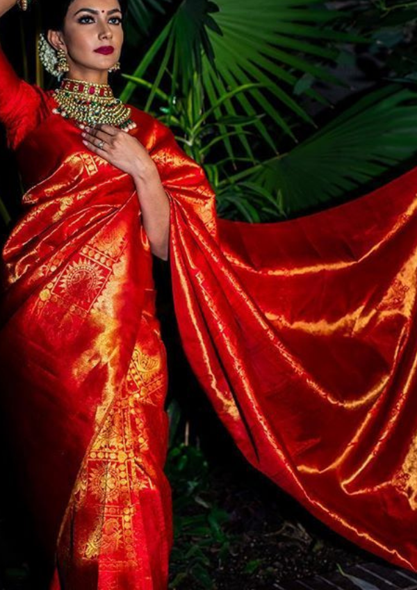 Stunning South Indian Saree Look Ideas for Your South Indian Wedding