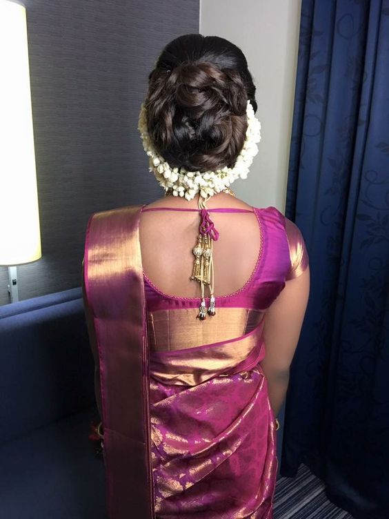Appealing Wedding Gajra designs for Every Bride!
