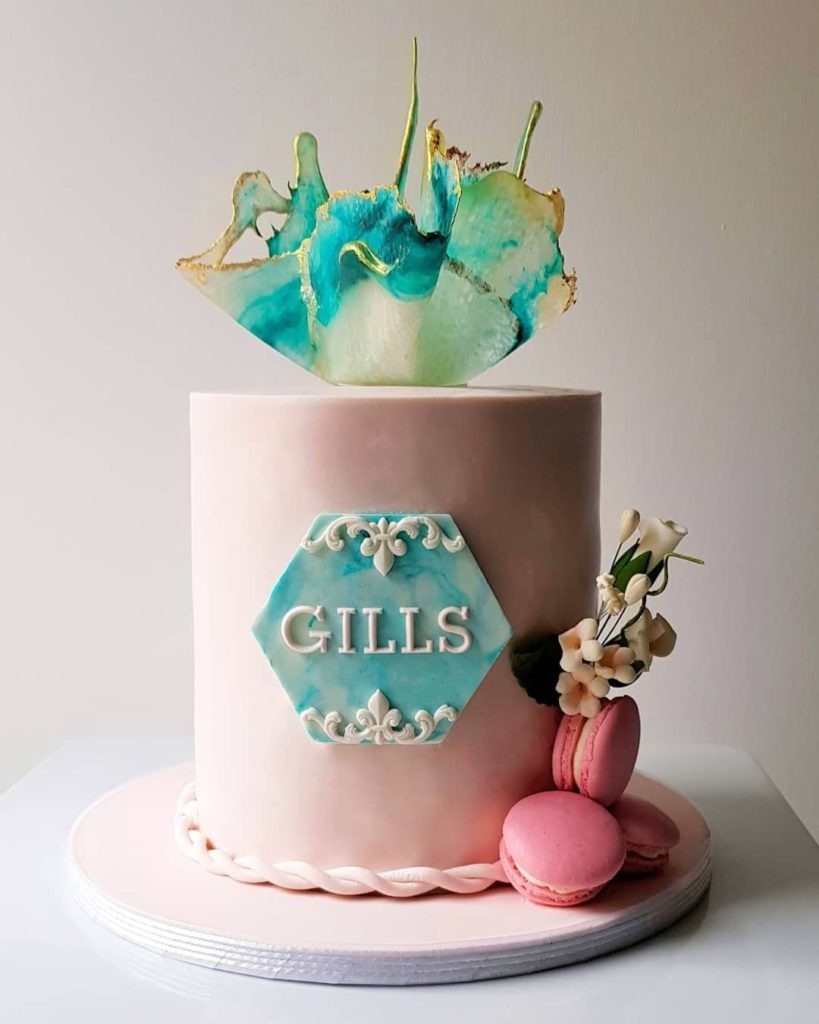 Superb Cake Trends for The Best Wedding and Birthday Experience