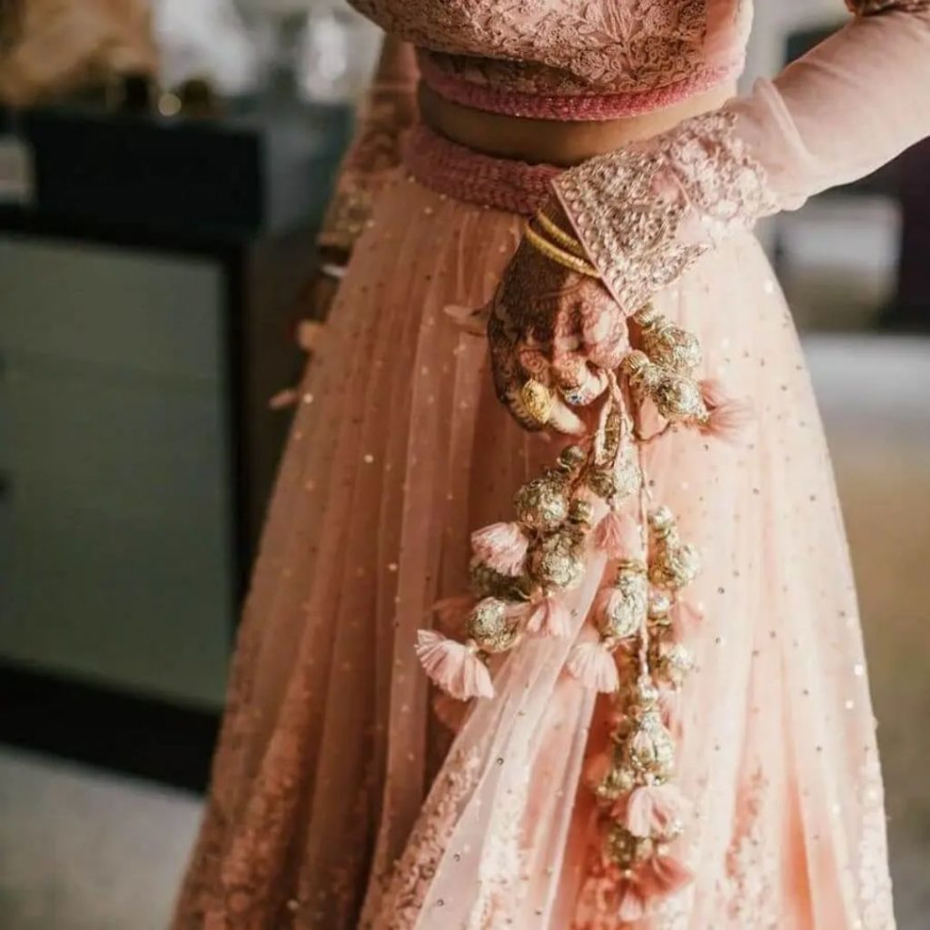 Latkan Designs For Bridal Lehenga | Make Your Outfit Look Extraordinary!