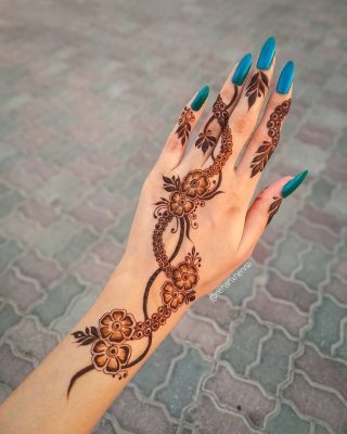 20+ Elegant Mehndi Designs For Your Dream Wedding Look