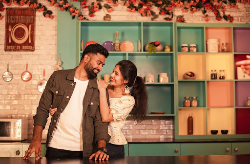 22 Post Wedding Photoshoot Ideas to Rock Your Newlywed World