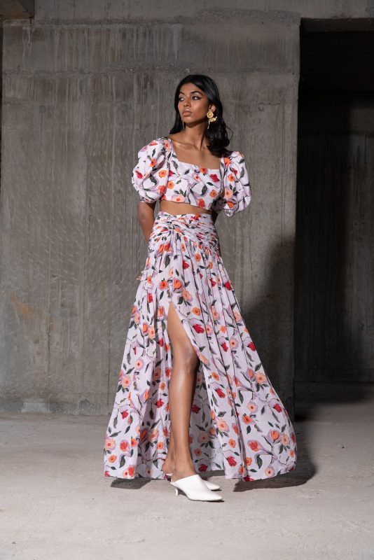 17 Breathtaking Pool Party Outfit Ideas for The Coolest Pool Party