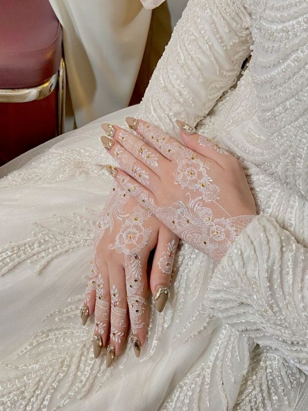 Engagement Mehendi Designs That Are Perfect for Modern Brides