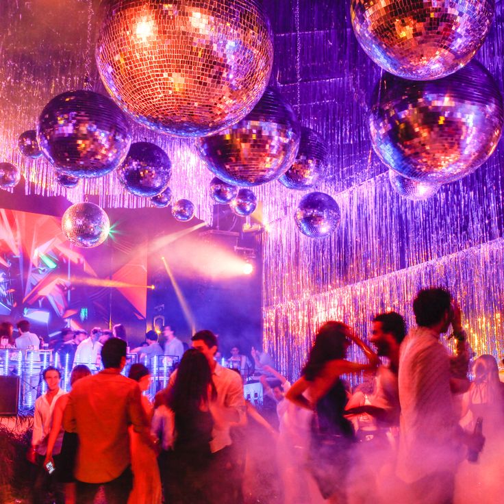 15 Cocktail Party Themes to Make Your Event Unforgettable