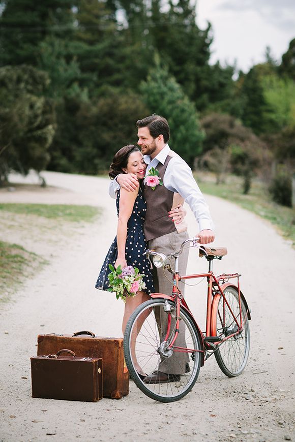 22 Post Wedding Photoshoot Ideas to Rock Your Newlywed World