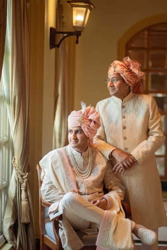 25+ Instagram Worthy Groom Poses