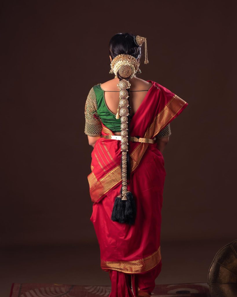 Simple and Elaborate South Indian Bridal Hairstyles Just for You