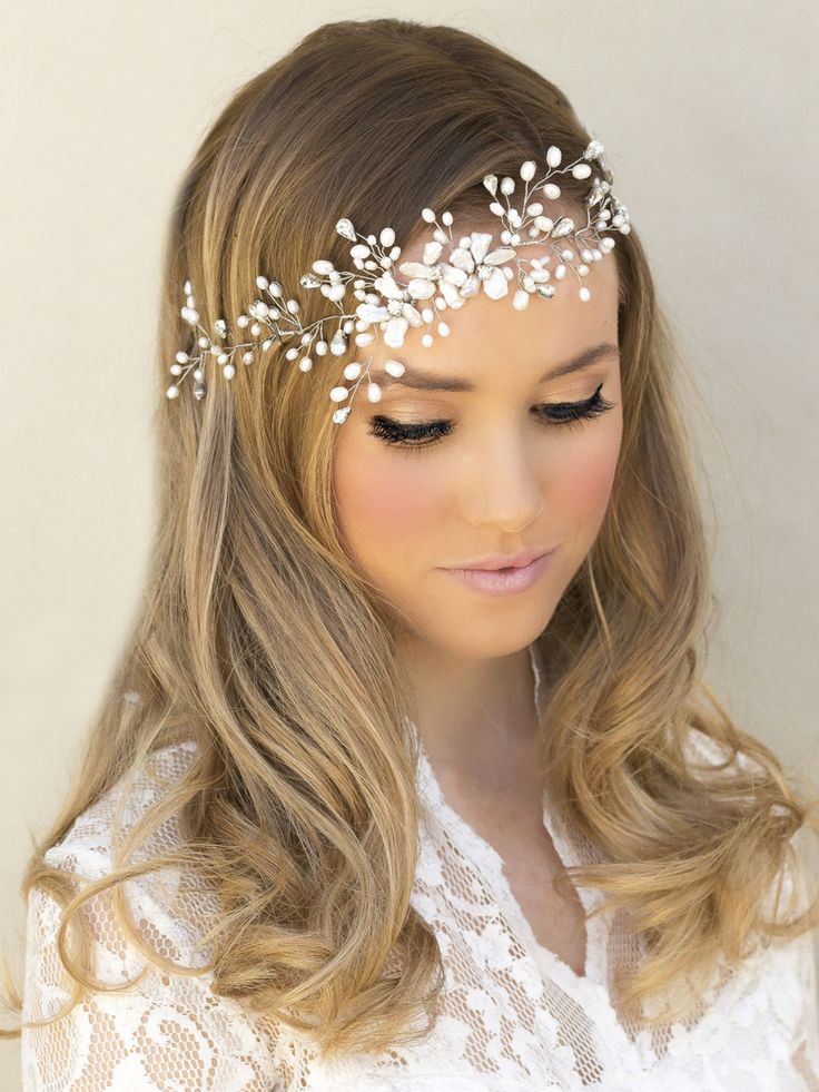 12 Stunning Bridal Hair Accessories for Your Wedding Day