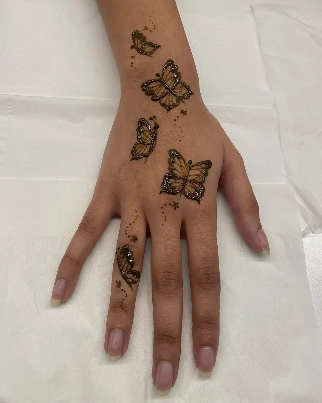 Small Mehndi Design: Adorable Mehndi Designs that the Kids Will Adore!