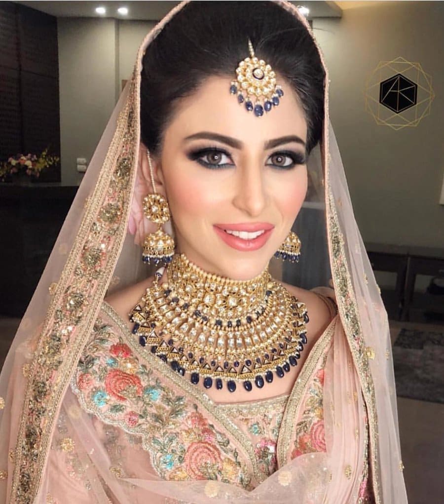 Best jewellery designs for bridal store