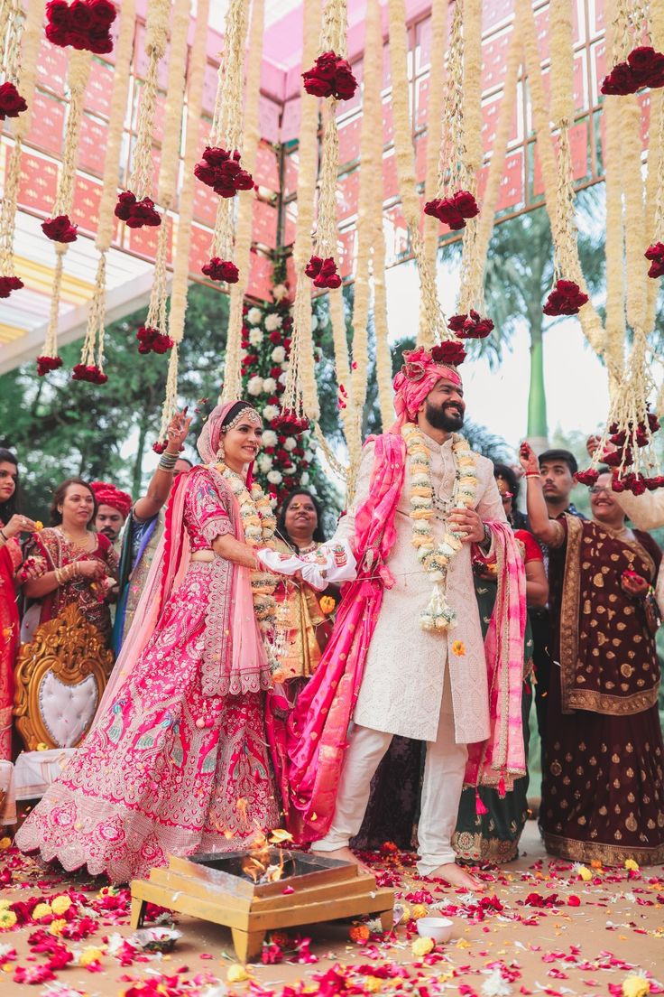 Saptapadi: A Complete Guide of 7 Hindu Wedding Vows