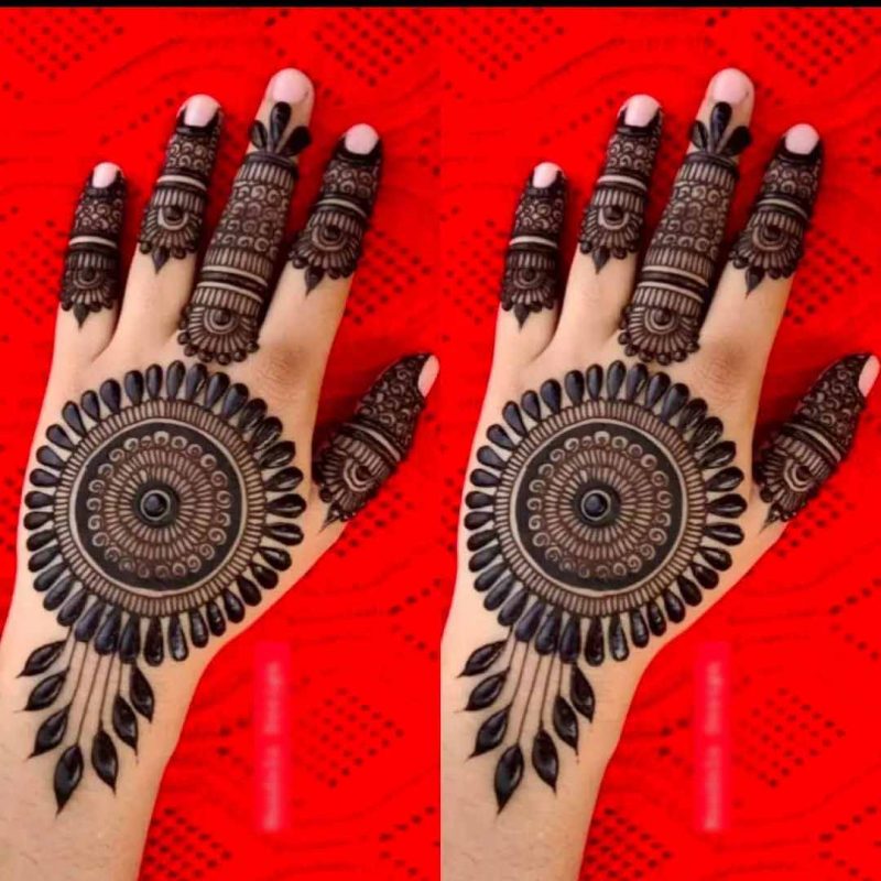 20+ Stylish Circle Mehendi Designs for Brides in 2024