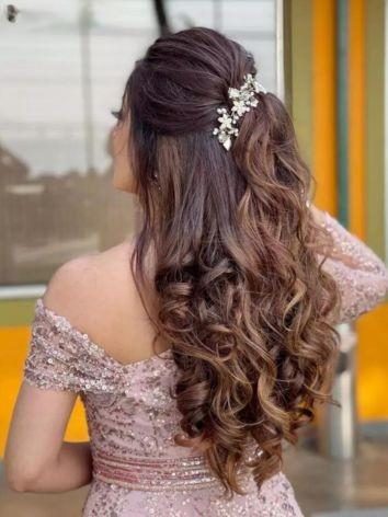 35 Trendiest Bridal Lehenga Hairstyles for 2024