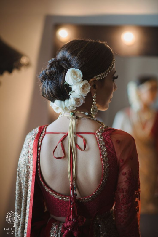 25+ Stunning Wedding Bun Hairstyles to Complete Your Look