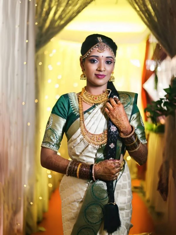 30+ Latest Paithani Blouse Designs That Will Steal The Spotlight