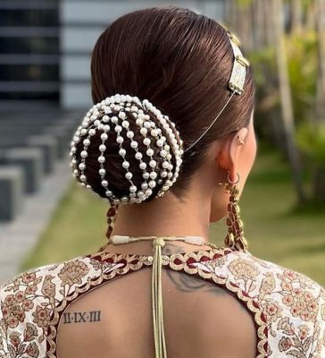 25+ Stunning Wedding Bun Hairstyles to Complete Your Bridal Look