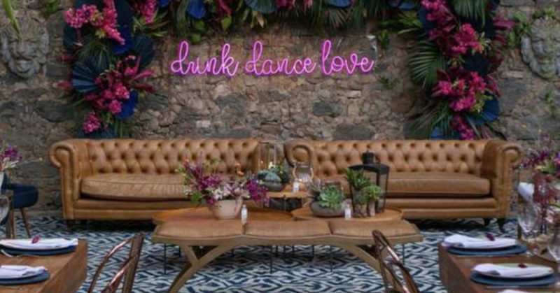 30+ Engagement Stage Decoration Ideas for 2024