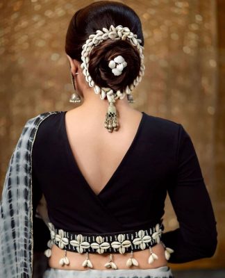 20+ Gorgeous Front South Indian Bridal Hairstyle Ideas